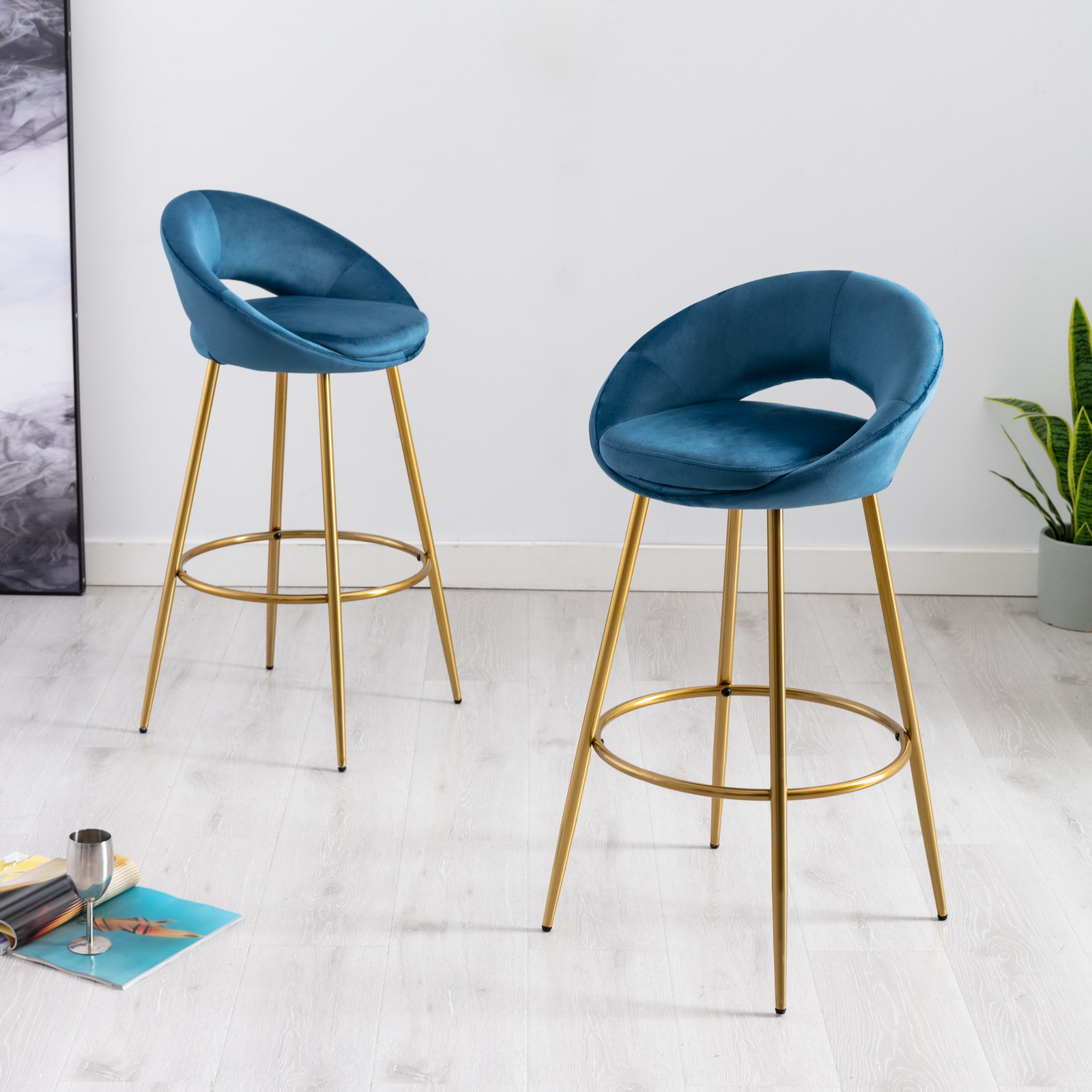 Enhancing Aesthetics and Functionality with Clear Bar Stools ...